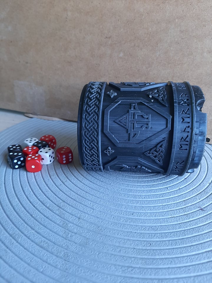 STL file Dwarf Dice Cup 🎲・3D printing model to download・Cults