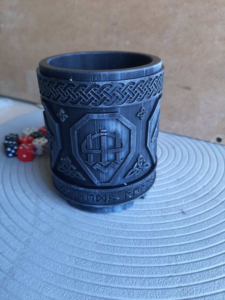 STL file Dwarf Dice Cup 🎲・3D printing model to download・Cults