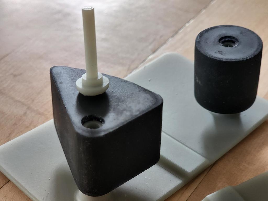 🔧 No-Slip Tool Holder・Free STL File for ・Cults