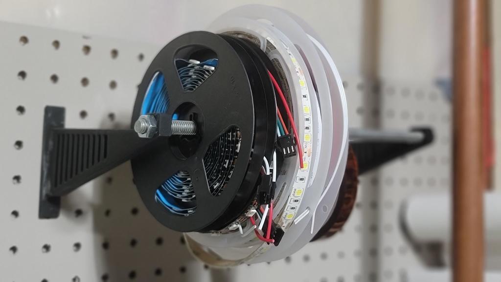 🔧 Pegboard Wire/LED Spool Holder・Free STL File for ・Cults