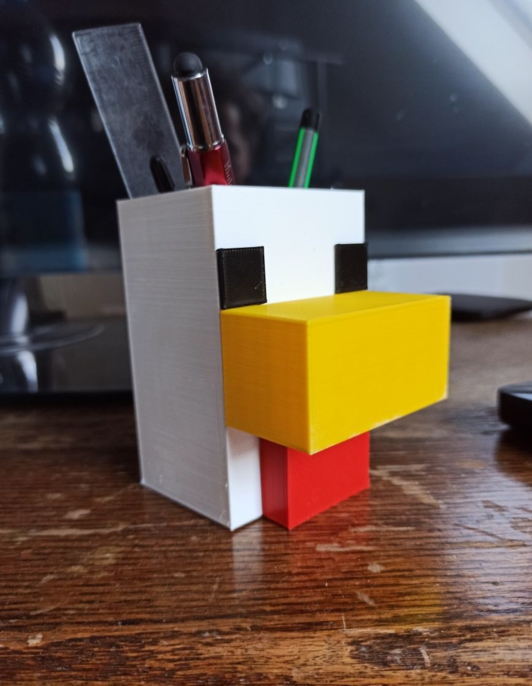 STL file MINECRAFT CHICKEN PEN HOLDER 🐔・Model to download and 3D print ...