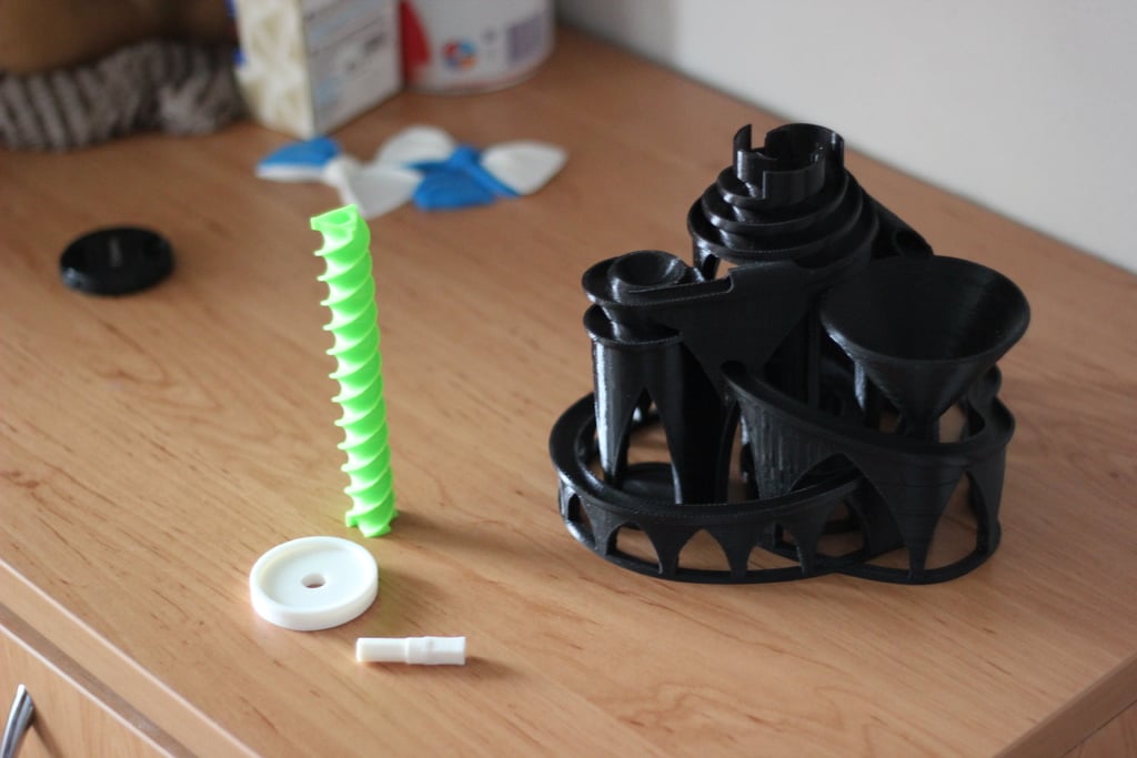 3D printing The Cyclone: triple lift, triple track marble machine・Cults
