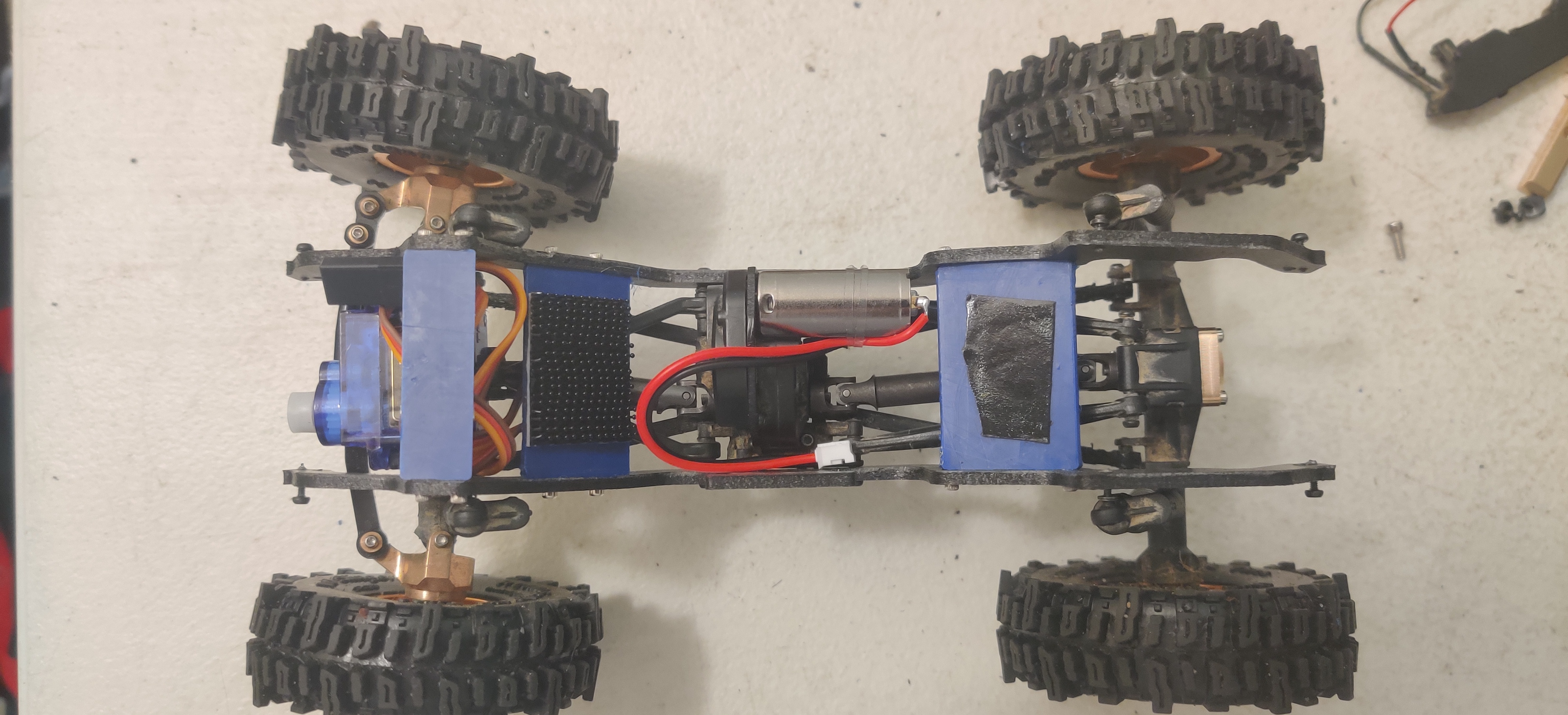 STL file PUMA Chassis - SCX24 LCG Kit 👽 ・3D print model to download・Cults