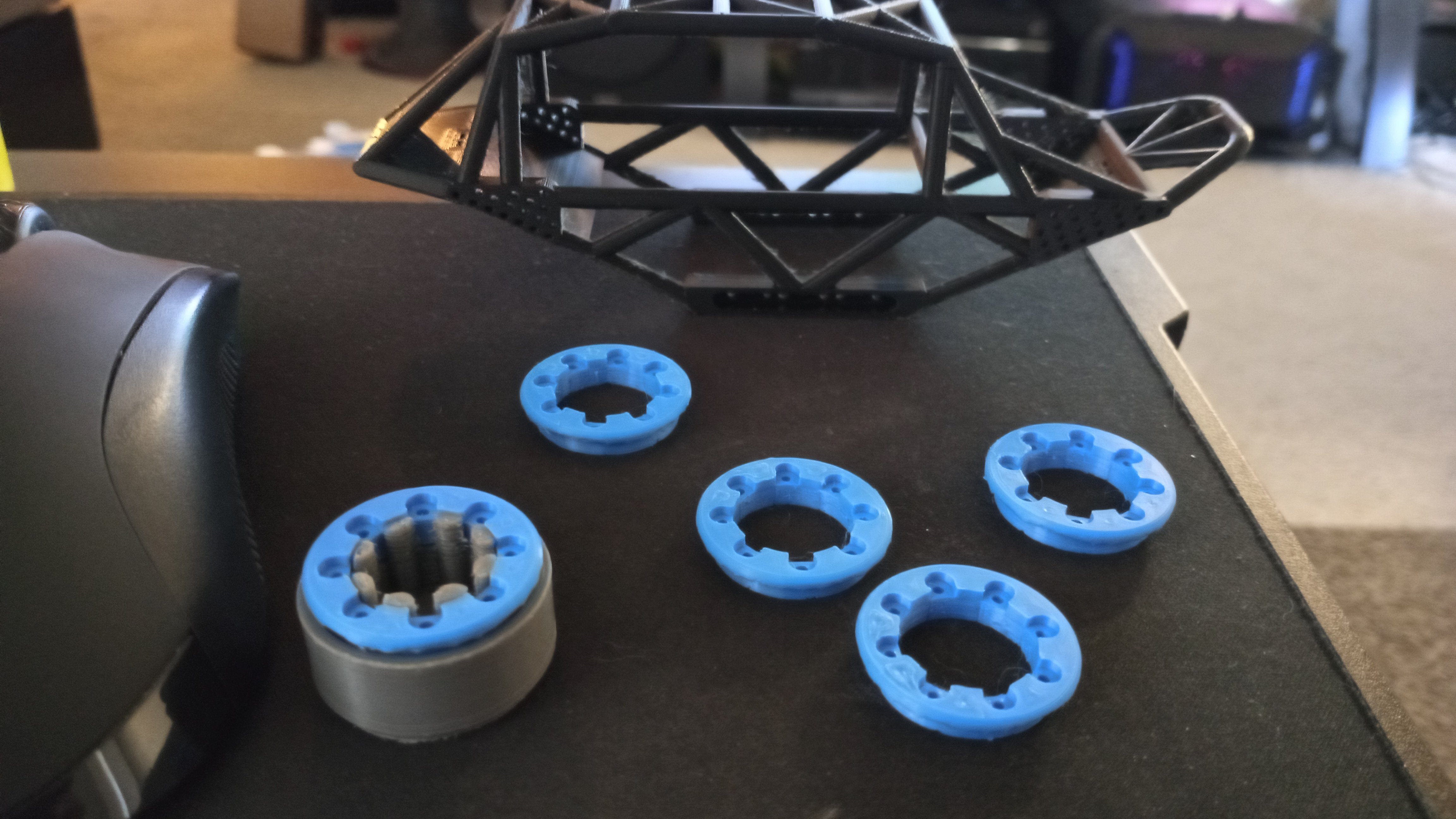 🔩 SCX24 8 Bolt Beadlock Rim・3D Print・Cults