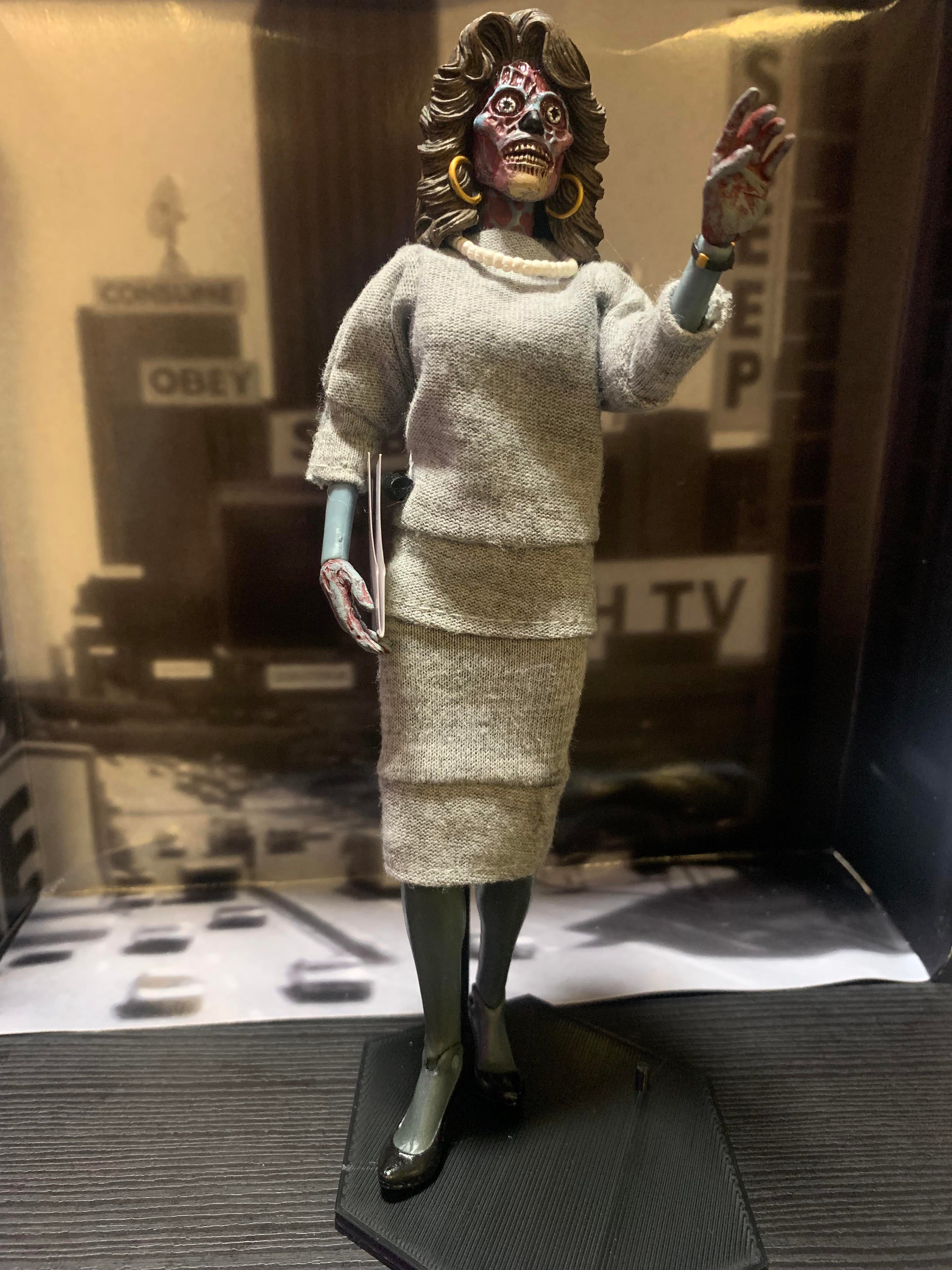📱 NECA/MEGO Retro Figure Stand・Free STL File for ・Cults