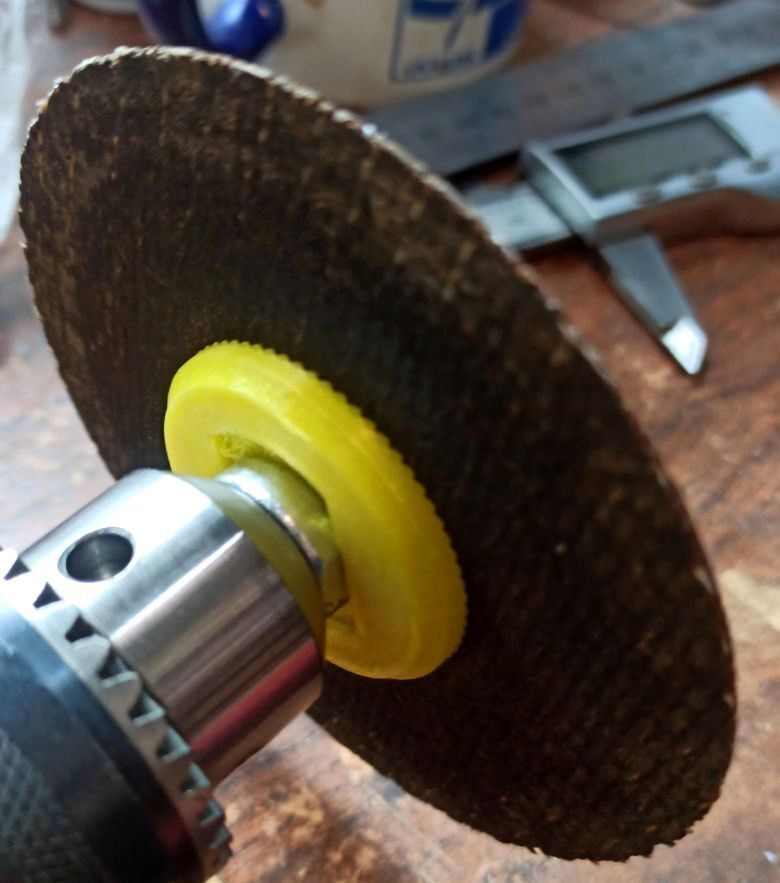 Archivo 3D gratis Angle Grinder Nut and Washer Flange 🔩 ・Modelo para ...