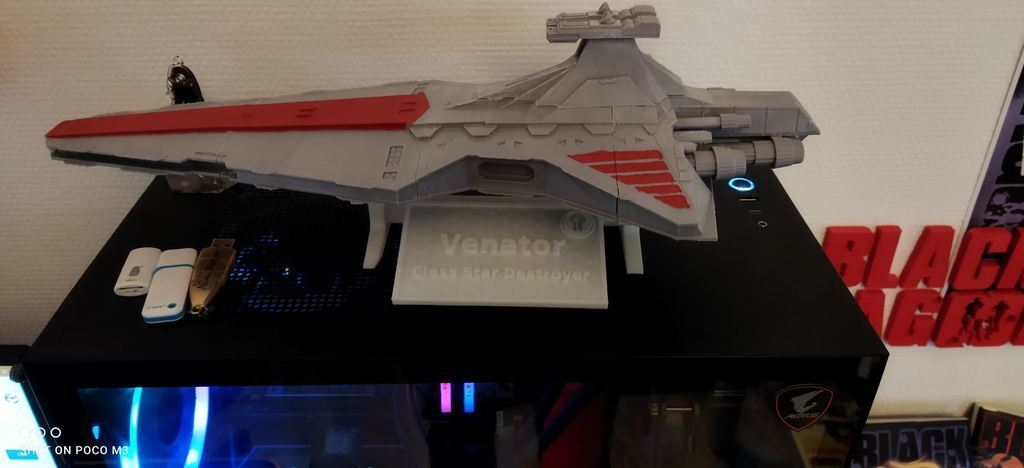 ⭐ Venator class star destroyer stand・Free 3D File for ・Cults