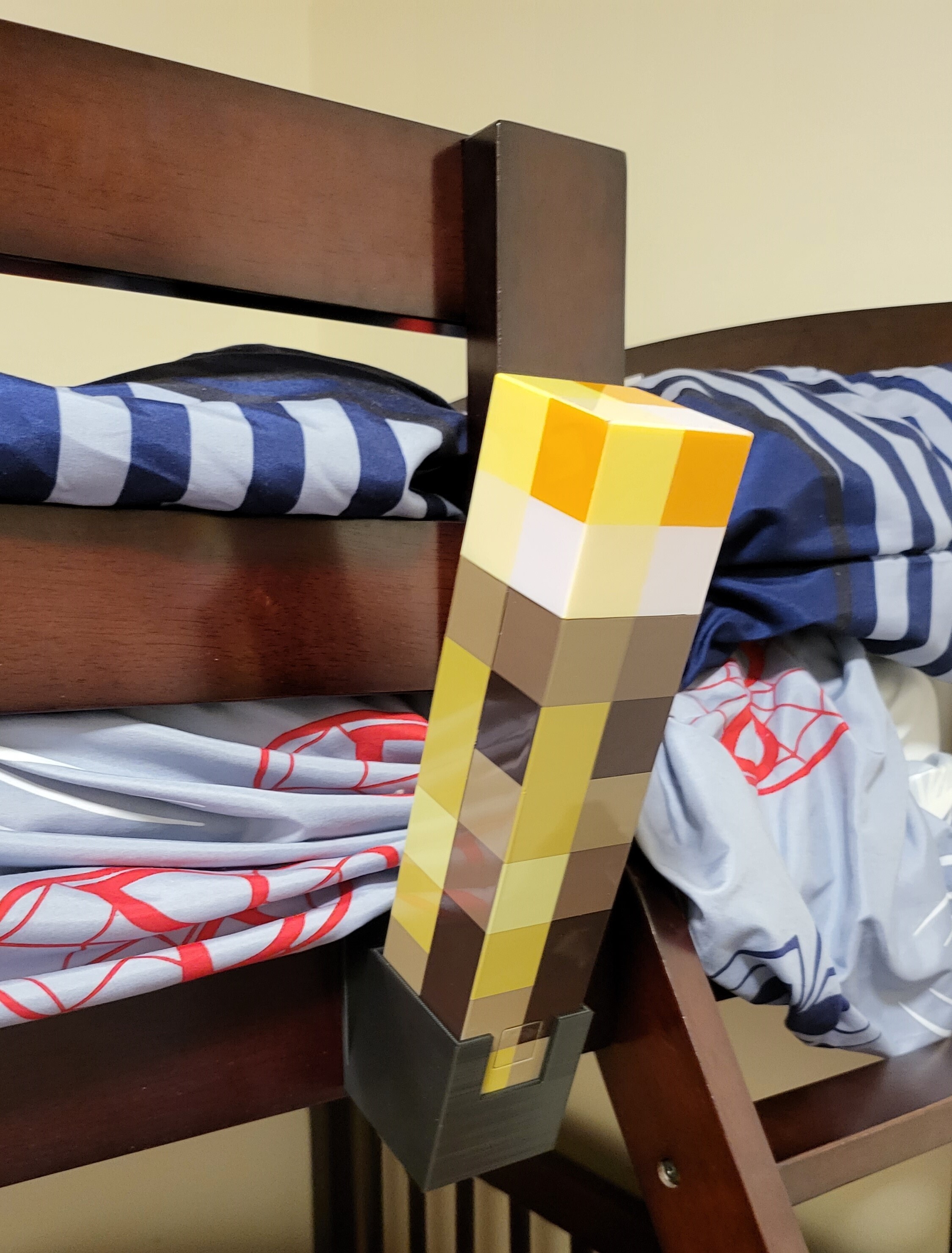 3D printable Minecraft Torch Holder・Cults