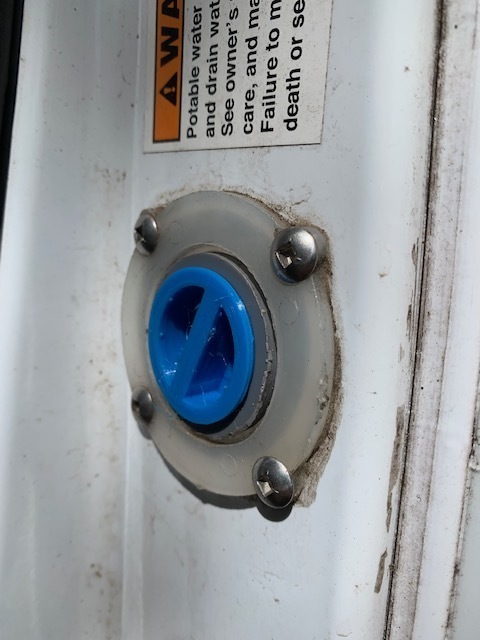 🚰 Water Inlet Plug for Roadtrek Zion・Free 3D File for ・Cults