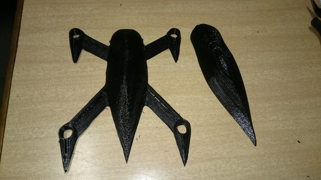 3D print FPV Evil Insect Quadcopter・Cults