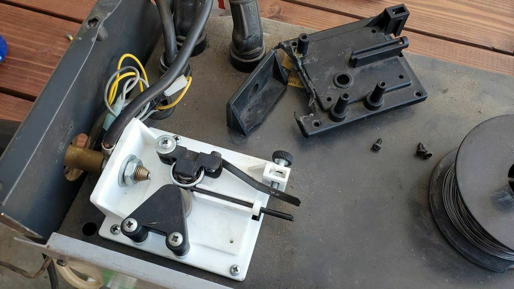 Free 3D file Wire Feeder Support for Migmate 130dp MIG welder 🔧 ・3D ...