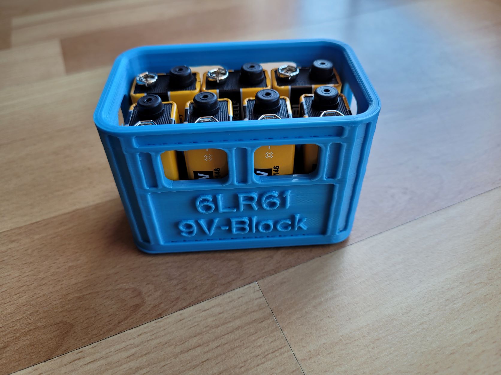 STL file Beer crate battery box 9V block stackable 🍺 ・3D printer design ...