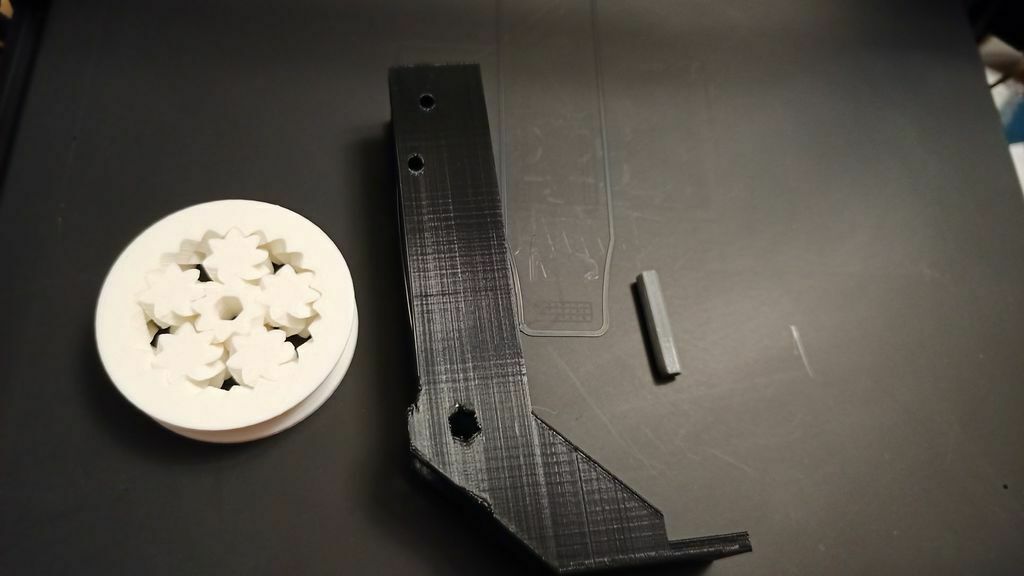 Archivo 3D gratis Guía de filamento Voxelab/Montaje del sensor de desviación 🧞‍♂️ ・Plan para ...