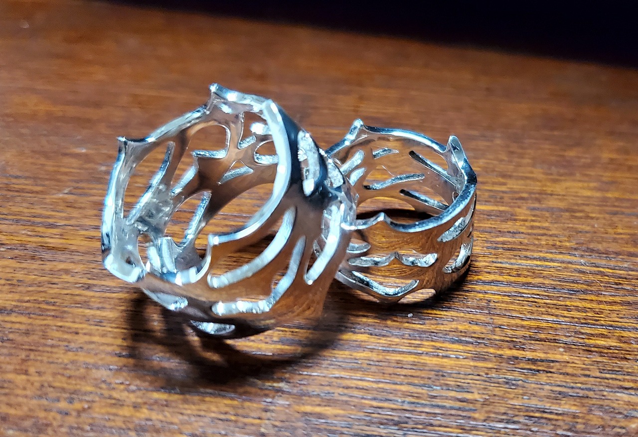 STL file thorn ring 💍 ・3D printable design to download・Cults