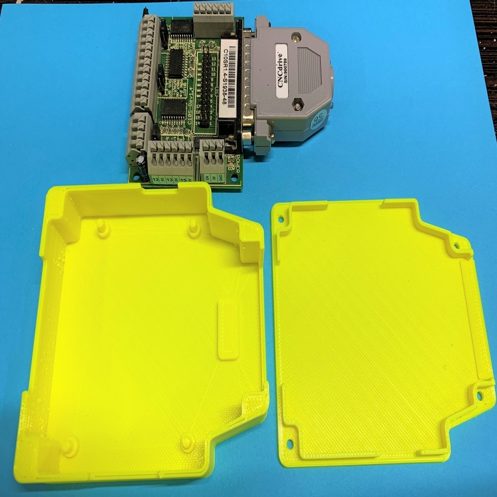 Free 3D file UC100 C10S Case 🔌 ・3D printer design to download・Cults