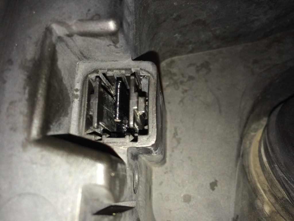 ⛽ Range Rover Fuel Door Plunger・Free STL File for ・Cults