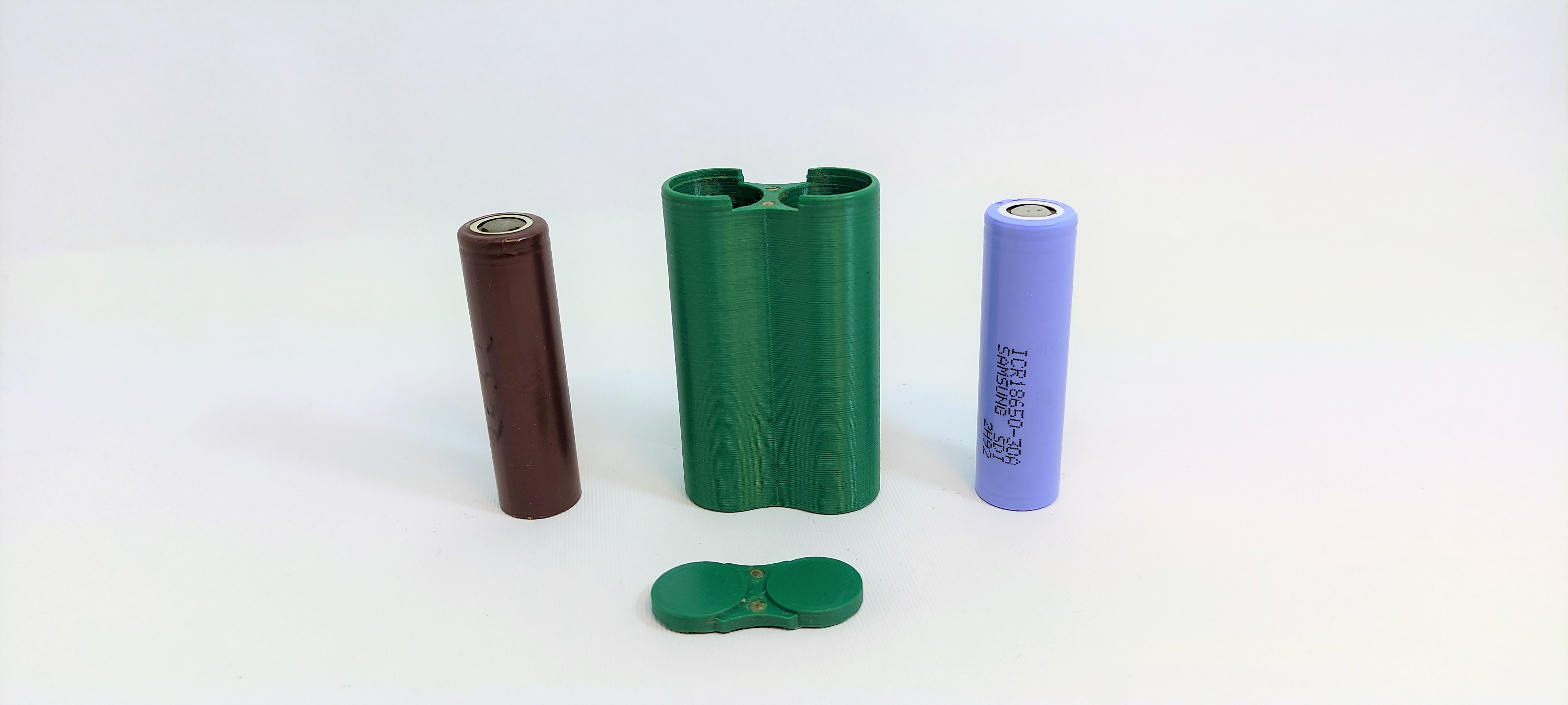 STL file 18650 Battery box with magnets 🔋 ・3D printer model to download ...