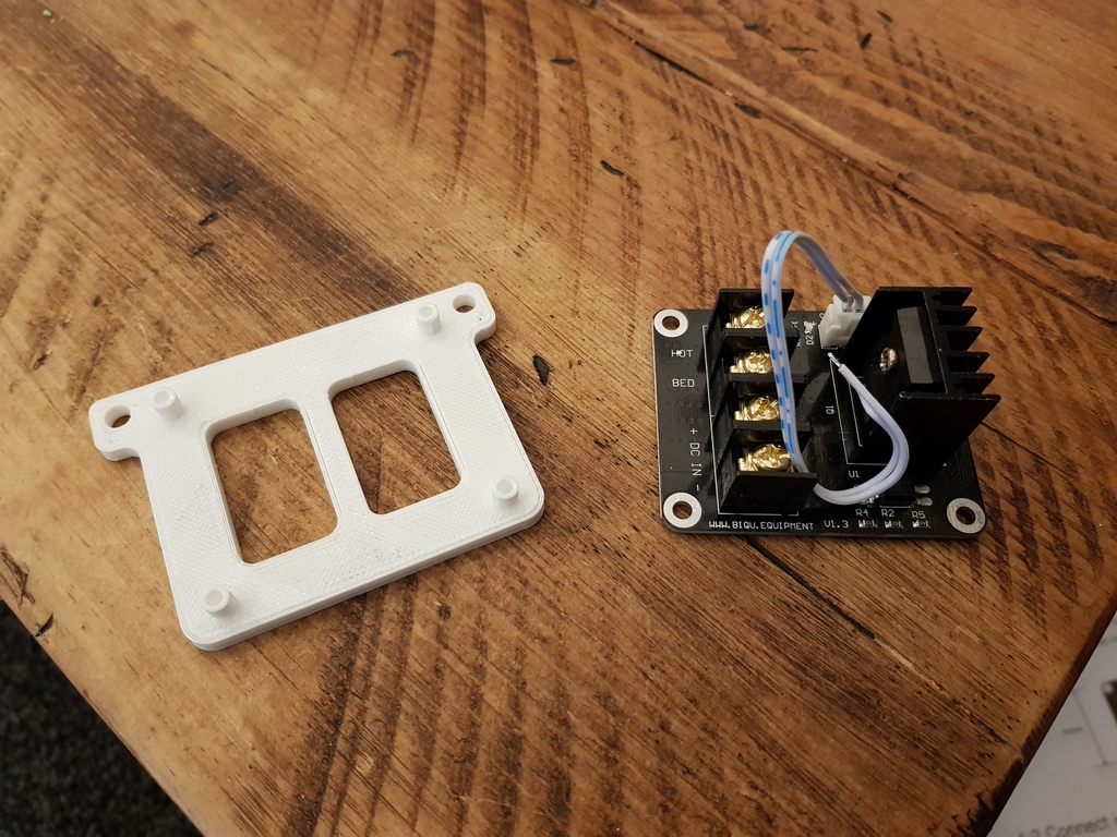 Free 3D file Mosfet Mount 50x60 side or 2020 extrusion 🔧 ・3D printable ...
