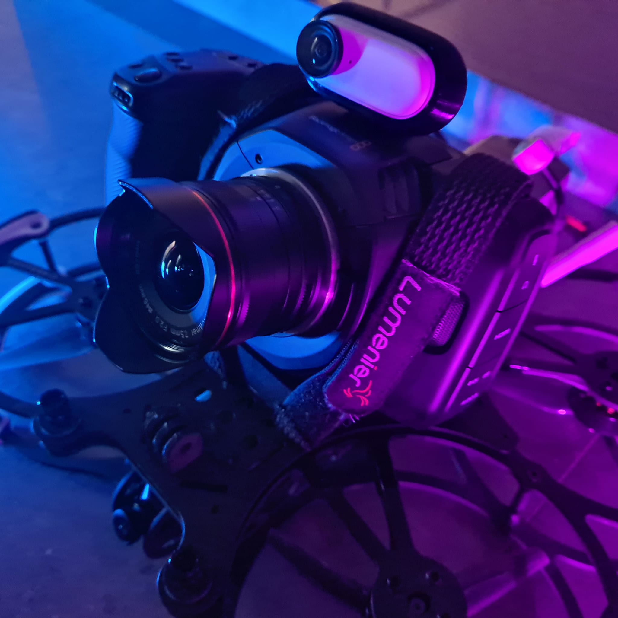 STL file Insta 360 go2 clod shoe 👟・3D printable model to download・Cults