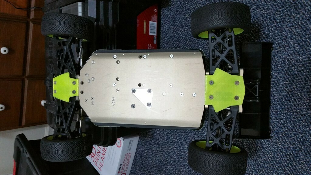 Free 3D file losi 8ight skids 🚁 ・3D printing idea to download・Cults