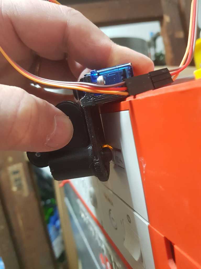 Free 3D file "Push-button machine" / push-bot for VIESSMANN gas heater ...