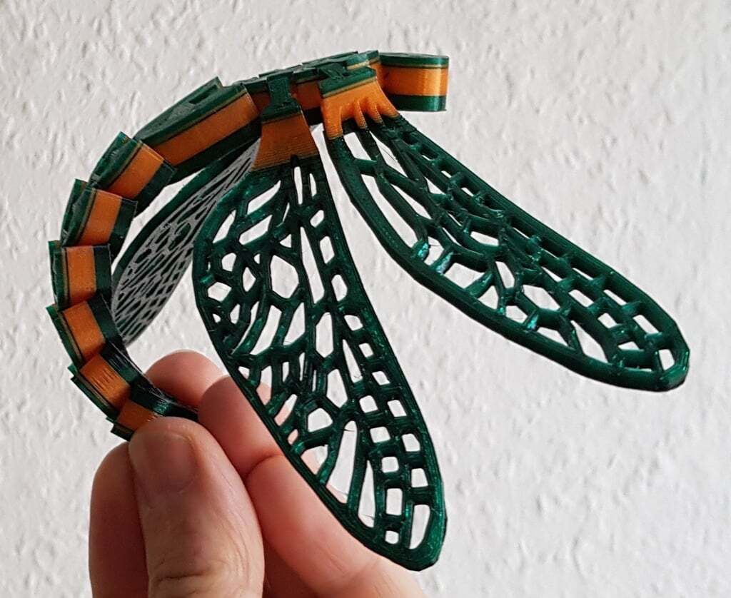 3D printing Floppy Dragonfly・Cults