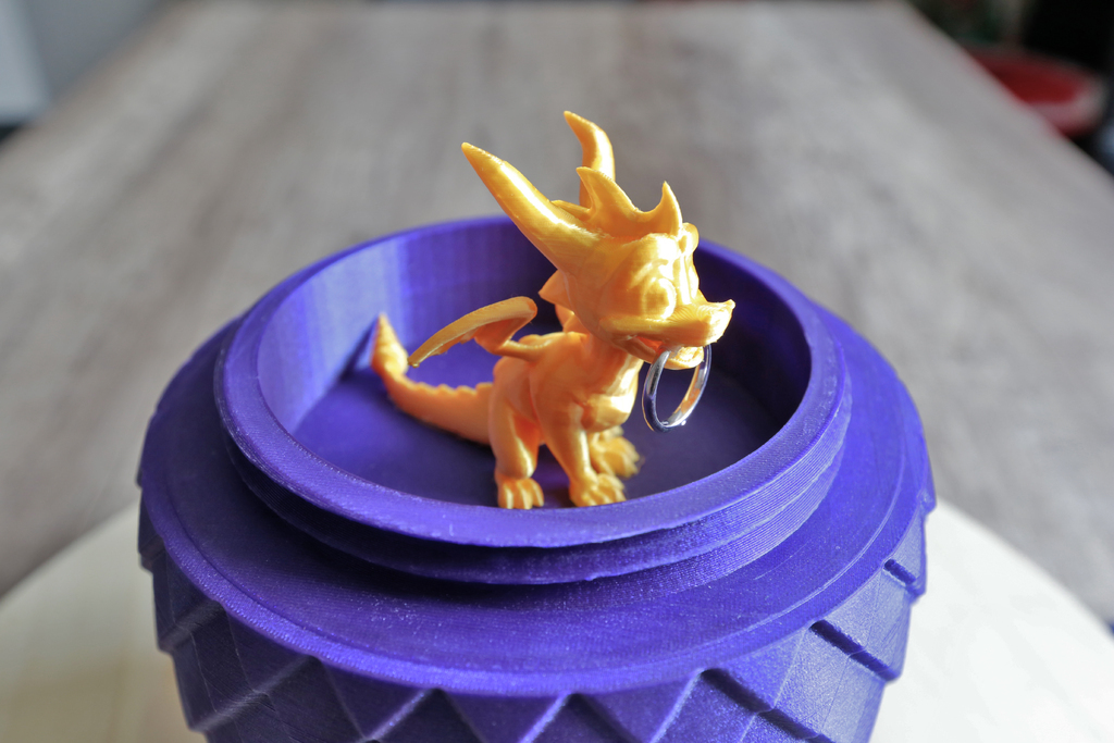 🐉 Spyro the Dragon happy pose・Free 3D File for ・Cults