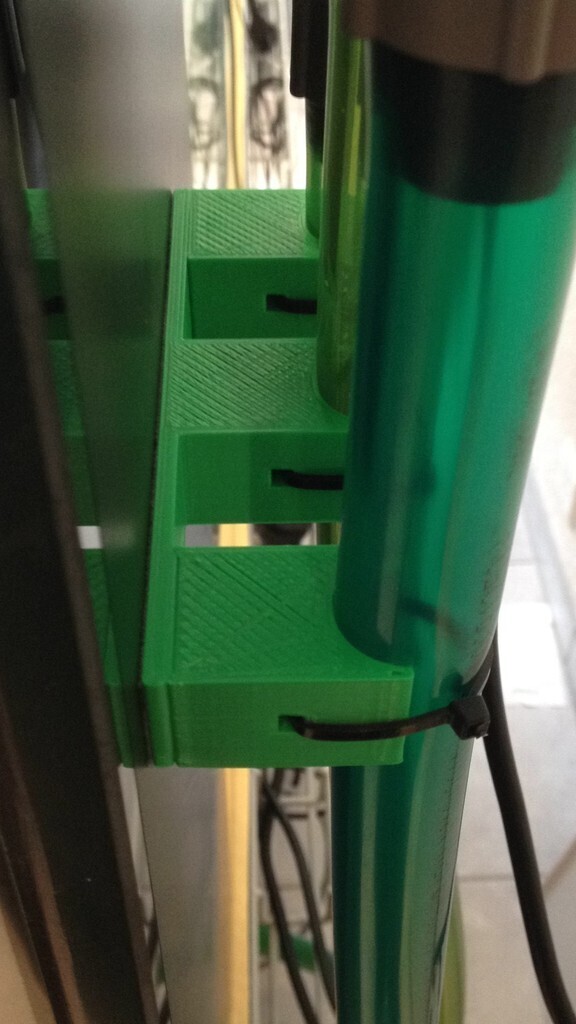 Free STL file Aquarium tube holder (16/22) 🪖 ・3D printable model to ...