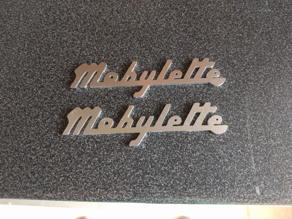 Fichier 3D gratuit Monogramme (logo) de carter latéral Mobylette 👽 ...