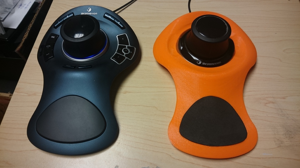 🐁 3dconnexion SpaceNavigator Handrest・Free 3D File for ・Cults