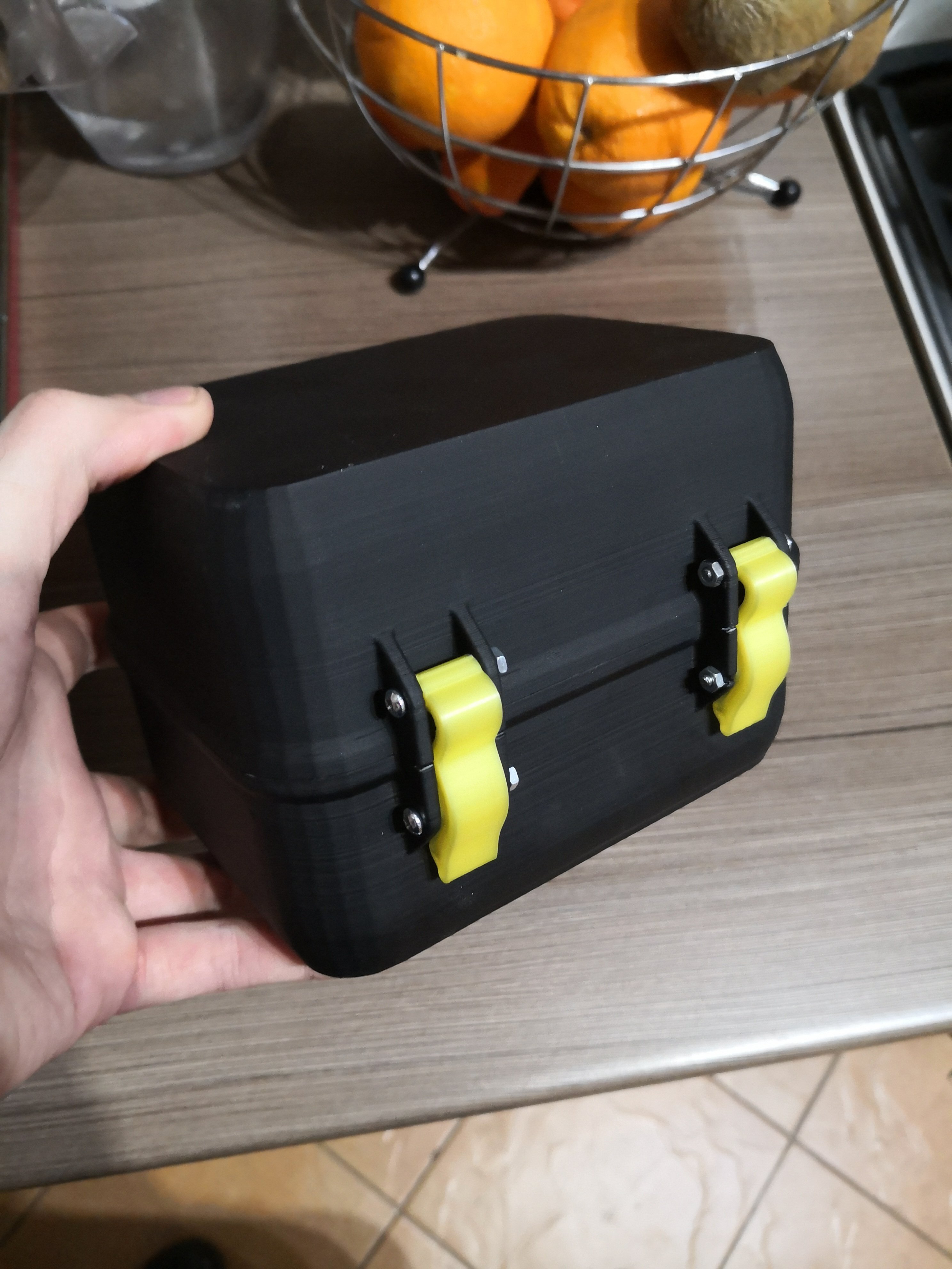3D print Customizable Rugged Waterproof Box・Cults
