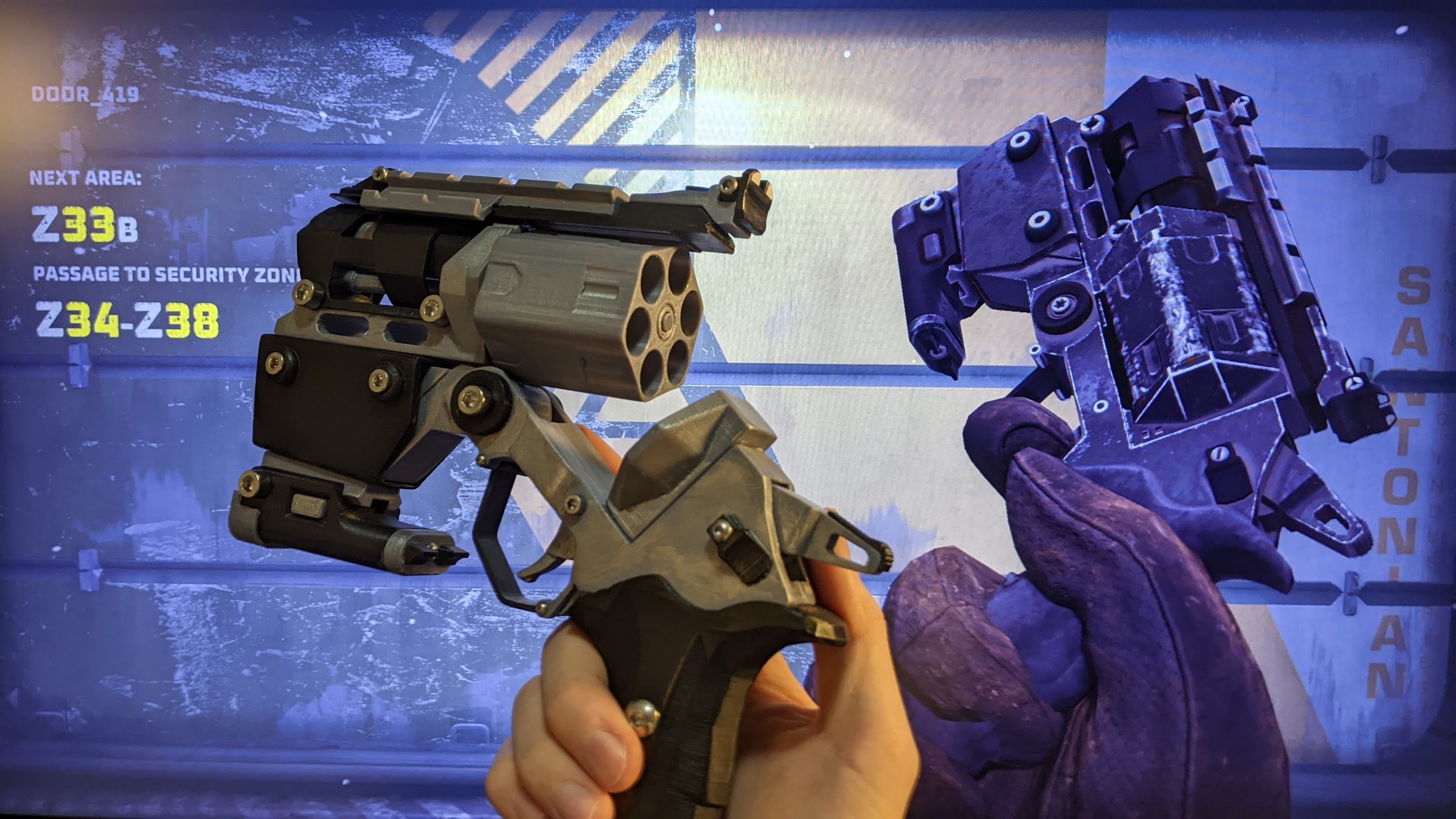 🔫 GTFO HEL Revolver・Free STL File for ・Cults