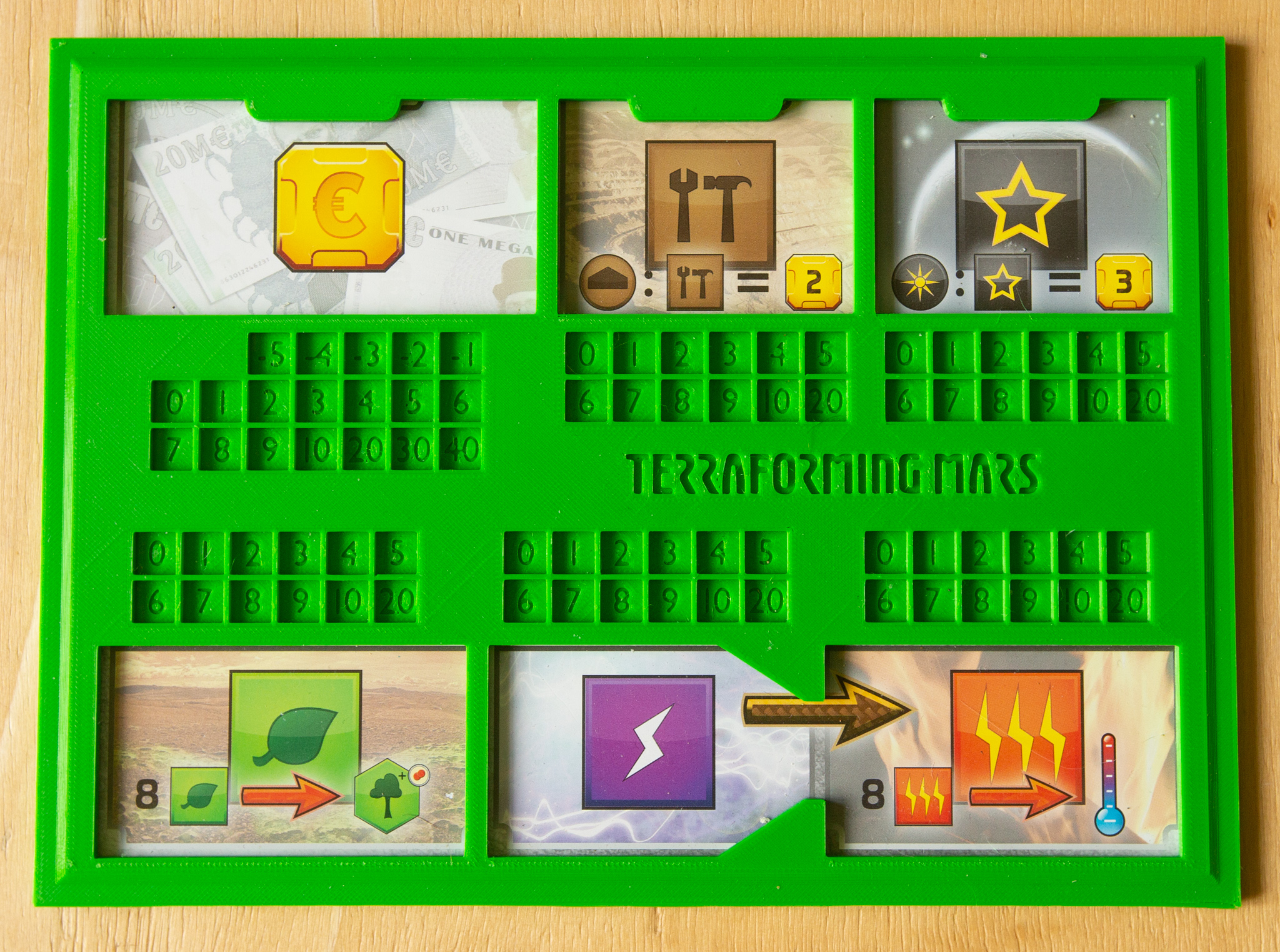 STL file Terraforming Mars Player Card Sleeve 🎁 ・Template to download ...
