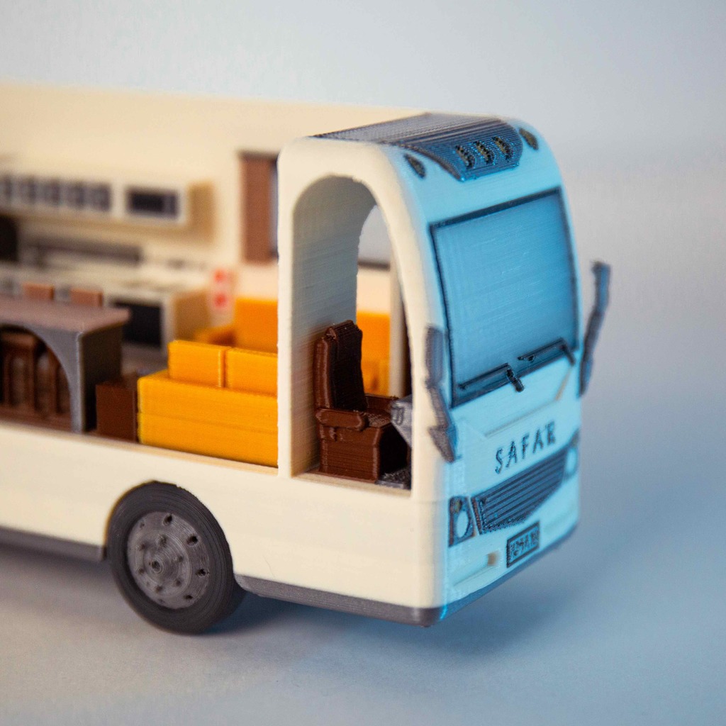 Free STL file Recreational Vehicle (RV)This is an 8-colour model of an ...