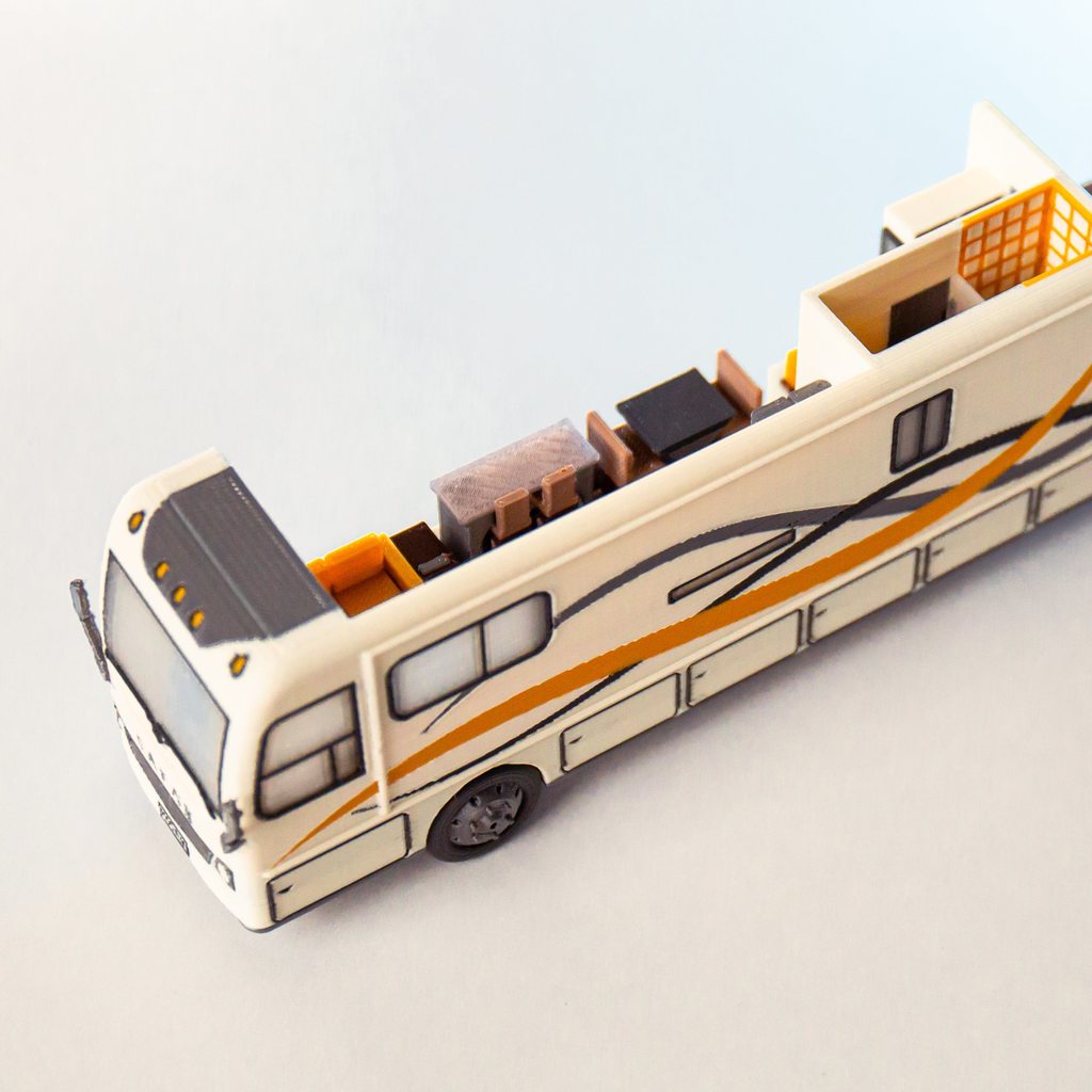 Free STL file Recreational Vehicle (RV)This is an 8-colour model of an ...