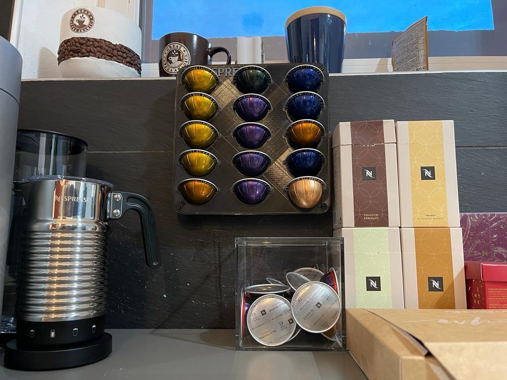 🏢 NESPRESSO VERTUO - caps/pods holder・Free 3D File for ・Cults
