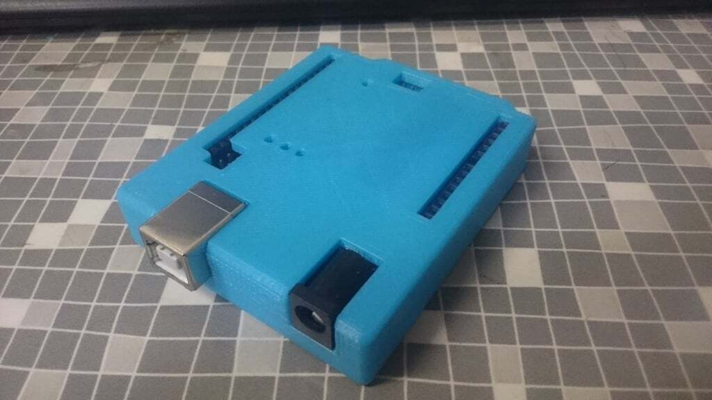 3D printed Arduino Uno Snug Case・Cults
