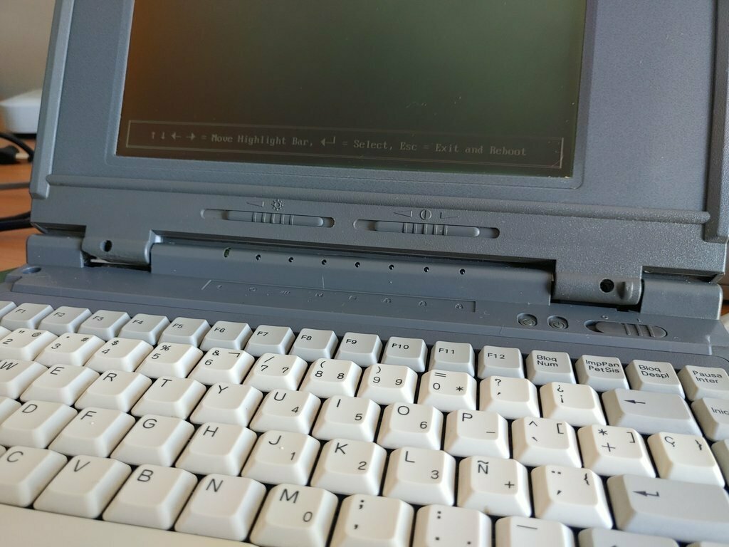 Бесплатный 3D файл Петля Acer AcerNote 730 🧞‍♂️ ・Дизайн 3D-принтера для ...