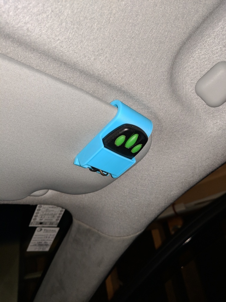 Free 3D file Garage Door Remote Sunvisor Clip 🚪・3D print model to download・Cults