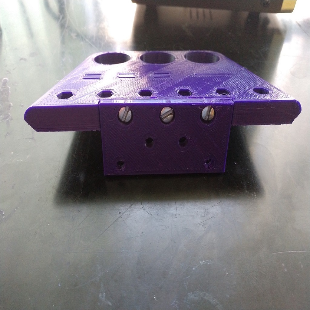 Archivo STL gratis Soporte de boquillas y herramientas para estación de soldadura 858D 🧞‍♂️・Plan ...