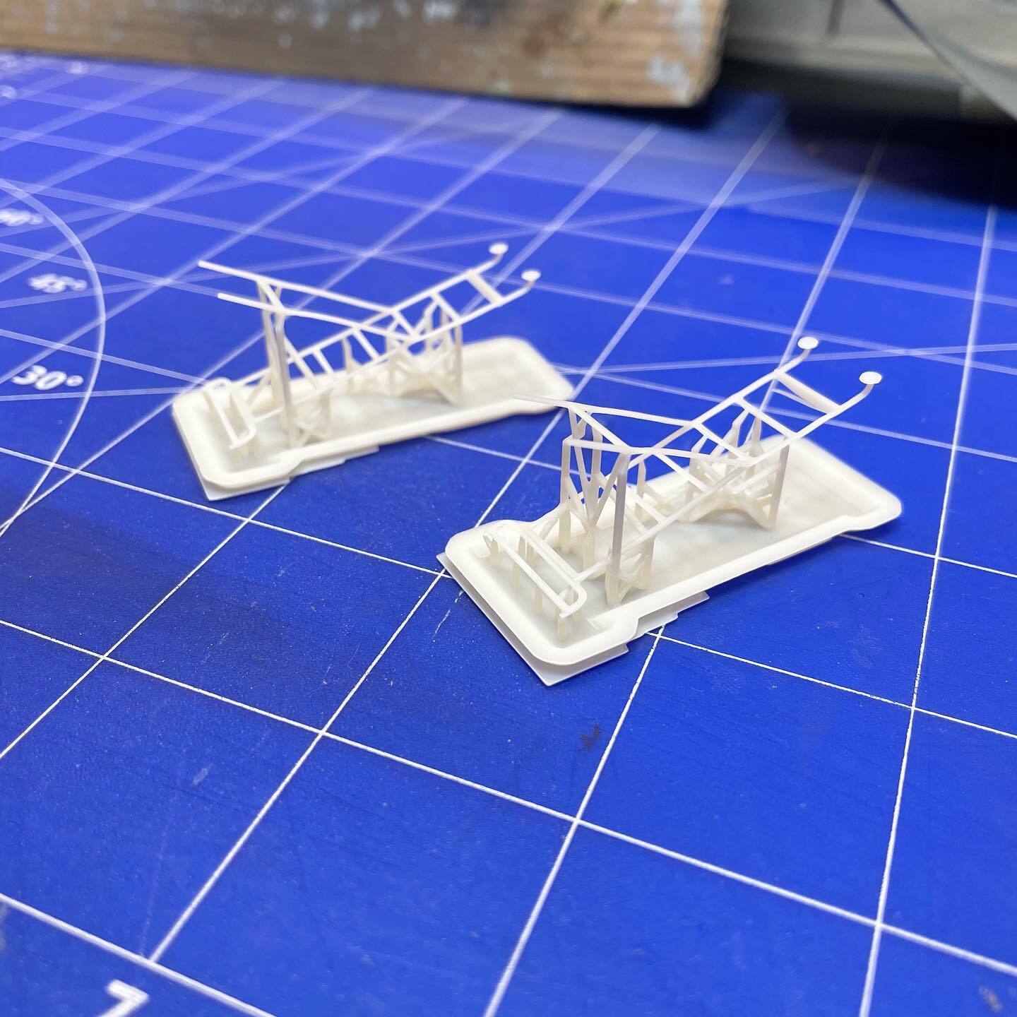 Escalera y calzos del MiG-21 imprimible en 3D・Cults