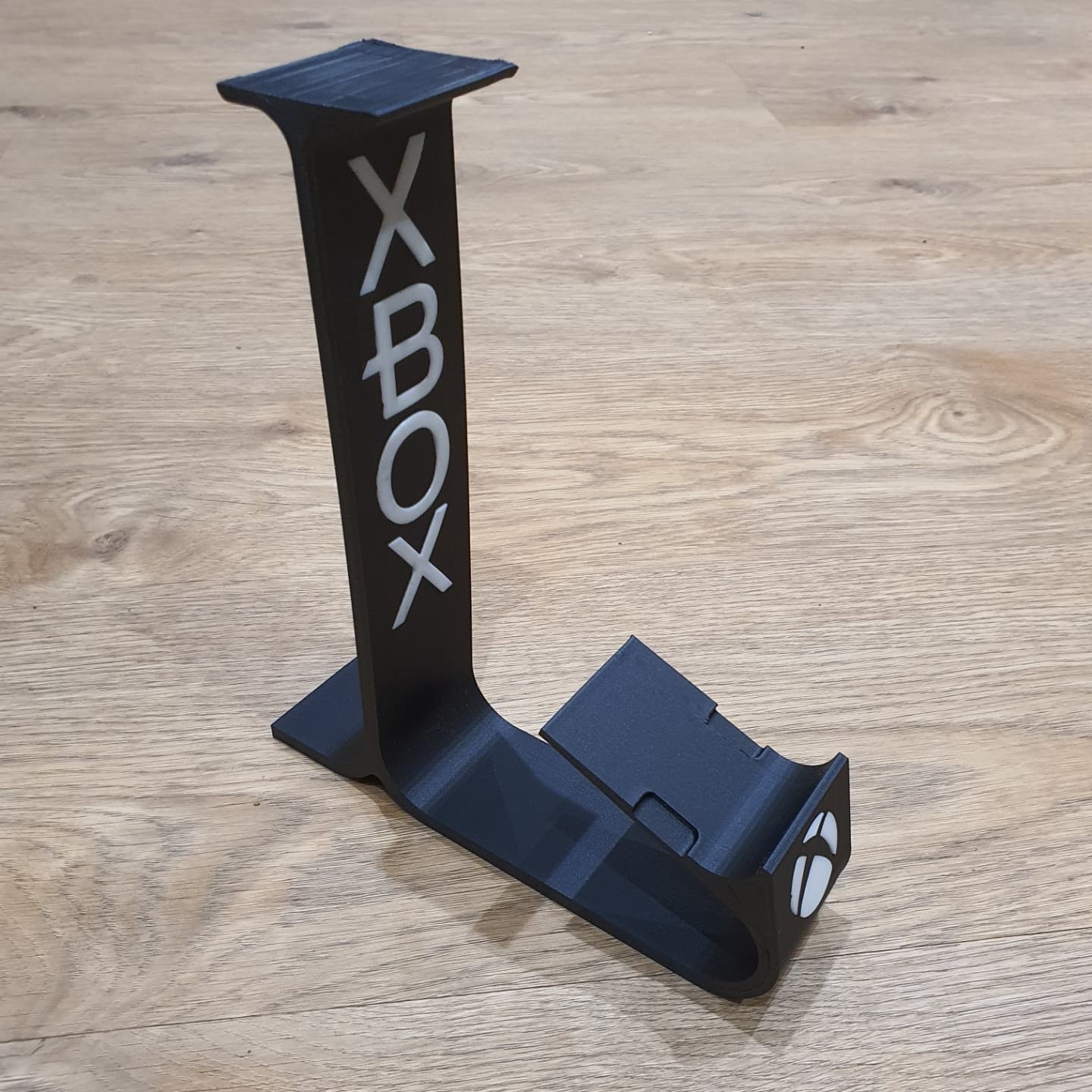 STL file Xbox controller & headphone stand 🎮 ・3D printing model to ...