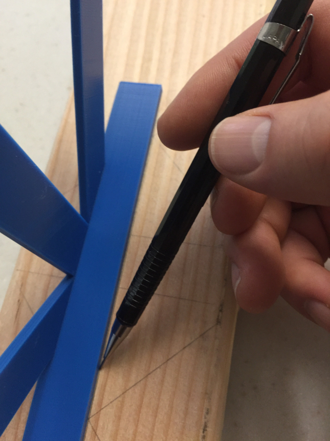 Free 3D file Center Line Finder Jig 🪚 ・3D printable design to download ...