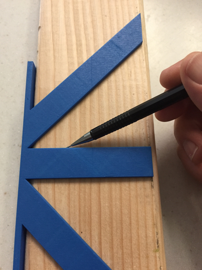 Free 3D file Center Line Finder Jig 🪚 ・3D printable design to download ...