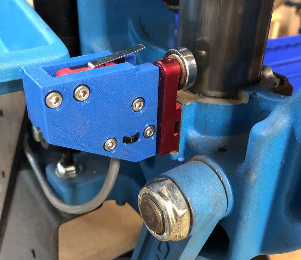 Free 3D file Dillon 650XL Counter Switch Mount ⚽ ・3D printable object ...