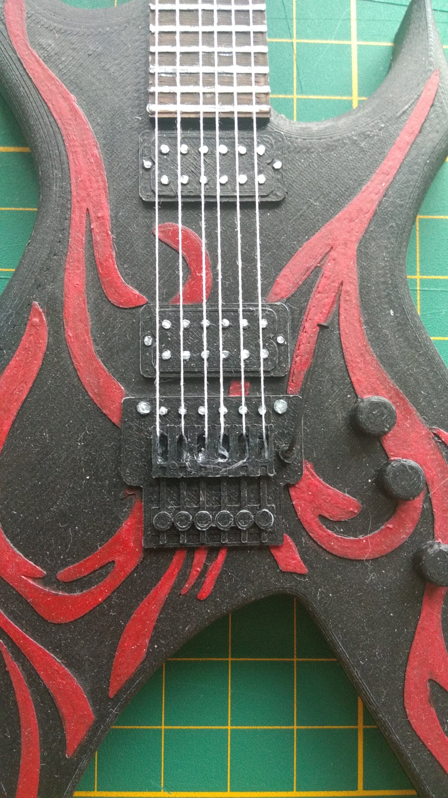 🤑 Bc Rich Warlock mini Guitar model・Free STL File for 3D printing・Cults