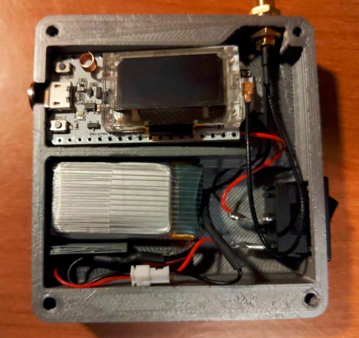 📱 Heltec LoRa 32 Case・Free 3D File for ・Cults