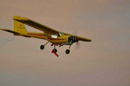 🛩️ RC Airplane Bomb Drop・Free 3D File for ・Cults