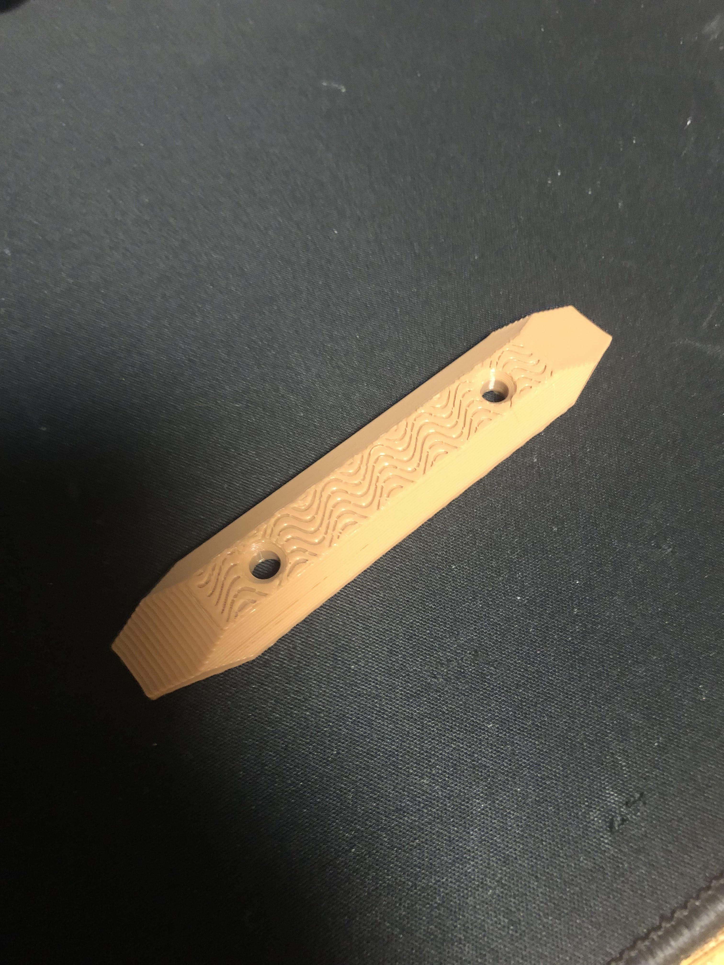 🔫 Mlok Rail Cover・Free STL File for ・Cults