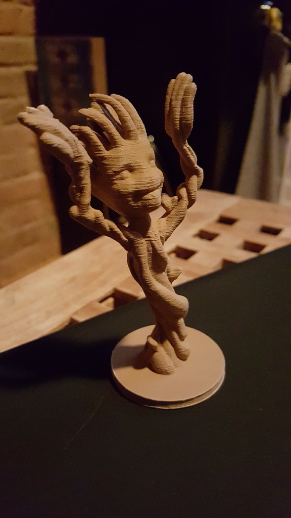 3D printable Dancing Groot・Cults